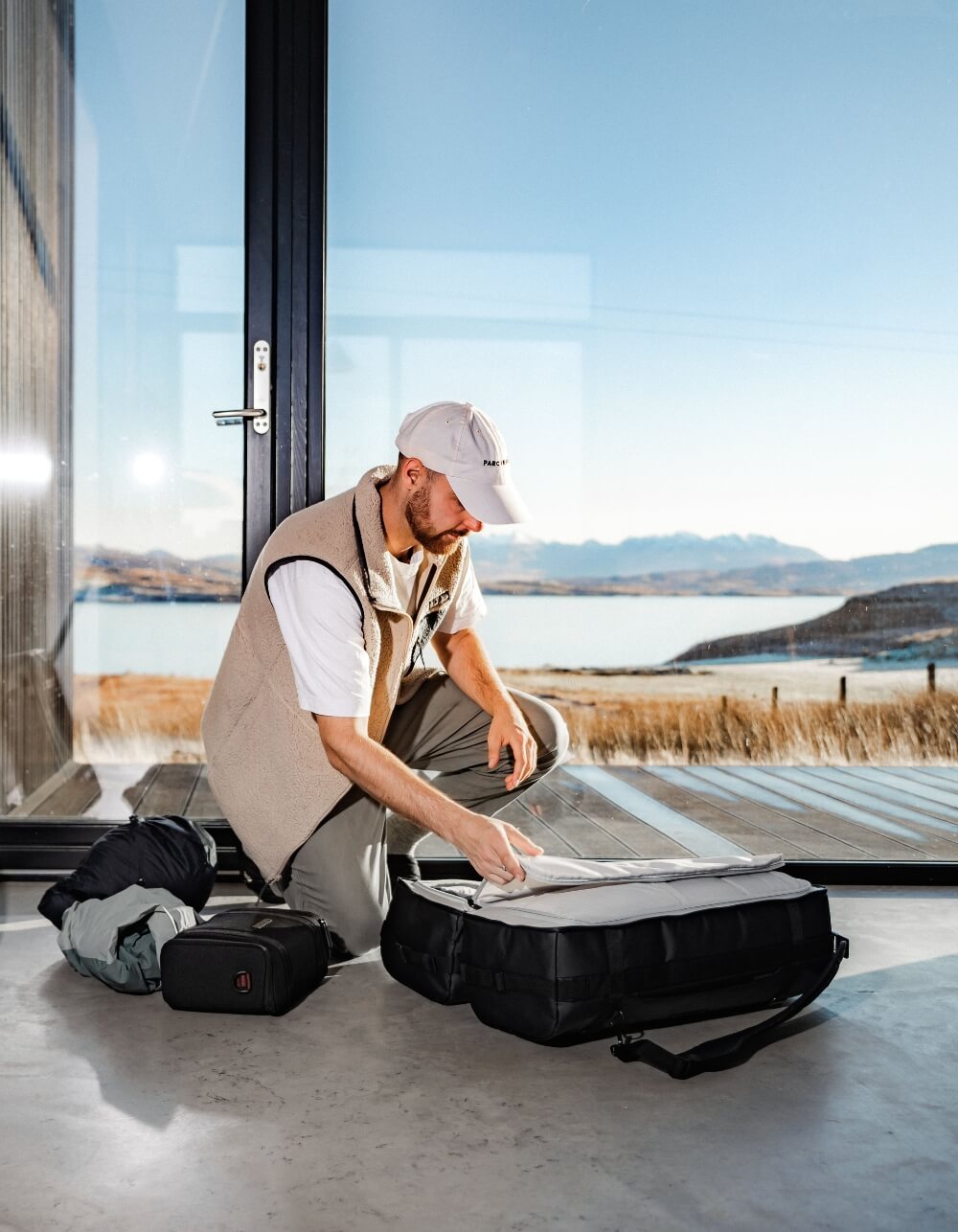 Wrinkle-Free Travel: How Vacuum Packing Helps | Ekster®